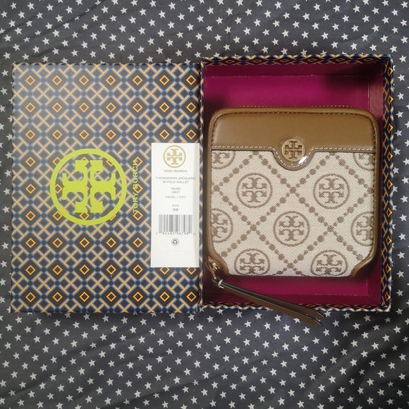 Tory Burch | Bags | Tory Burch Jacquard Os Wallet Hazelnut | Poshmark